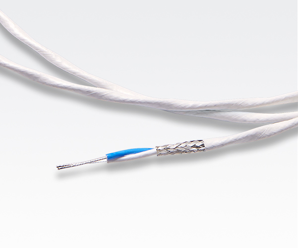 GORE® Shielded Twisted Pair Cables for Civil Aircraft | Gore